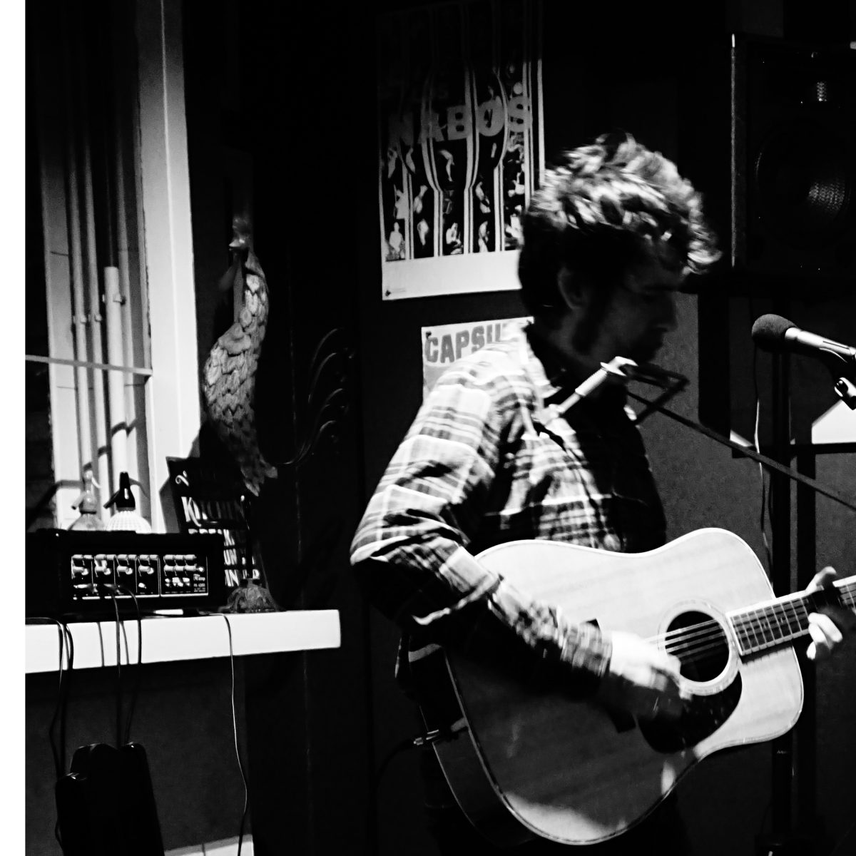 FRANK LEE SINGING ON RADIO POPULAR 5-12-2017 — Frank Lee